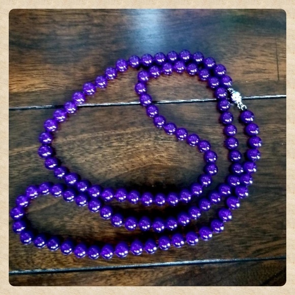 Jewelry | Vintage Purple Glass Bead Strand | Poshmark